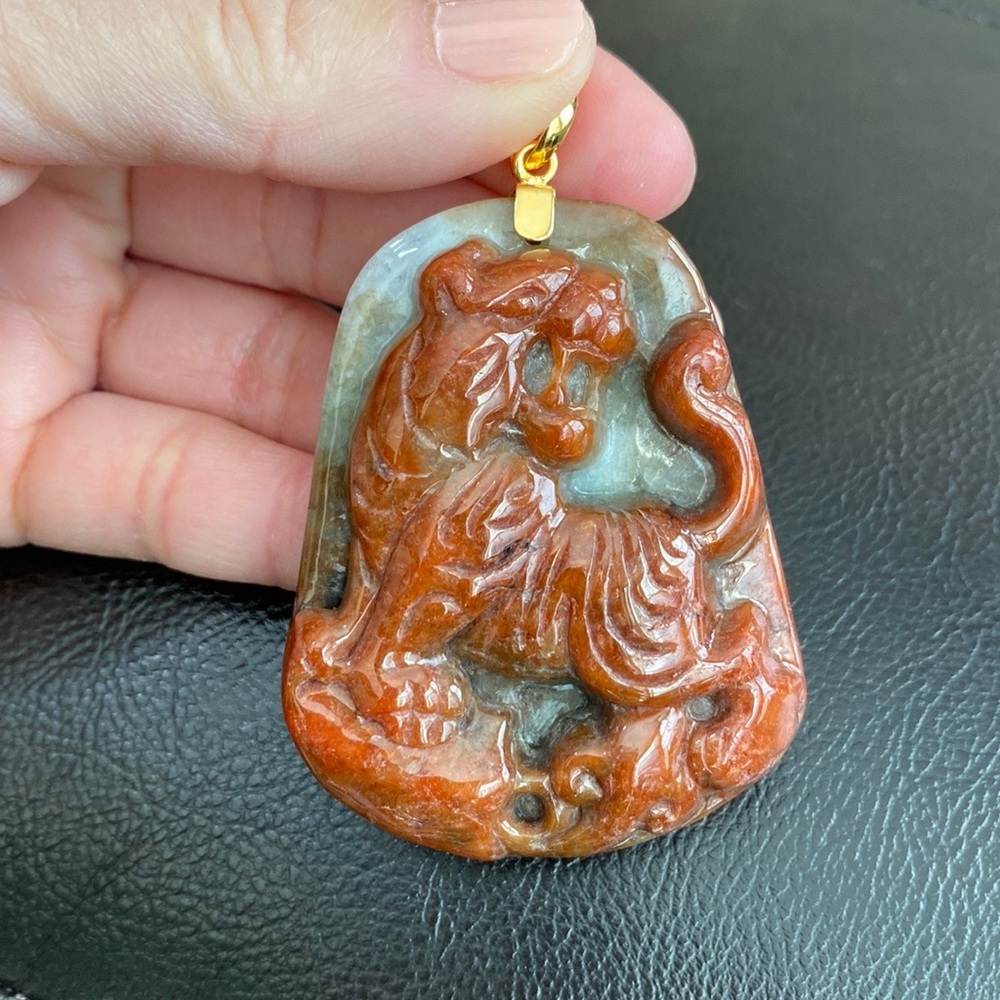 14k Solid Gold Carved Red Jade Roaring Tiger Men Pend… - Gem